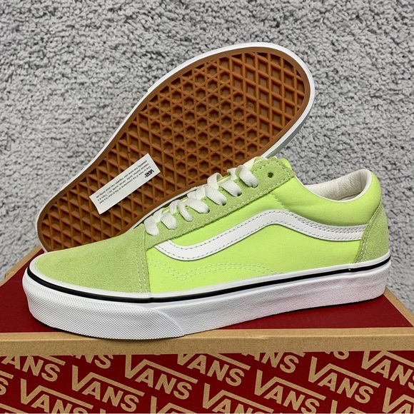 Vans | Shoes | New Vans Off The Wall Low Old Athletic Shoes Sneaker ...